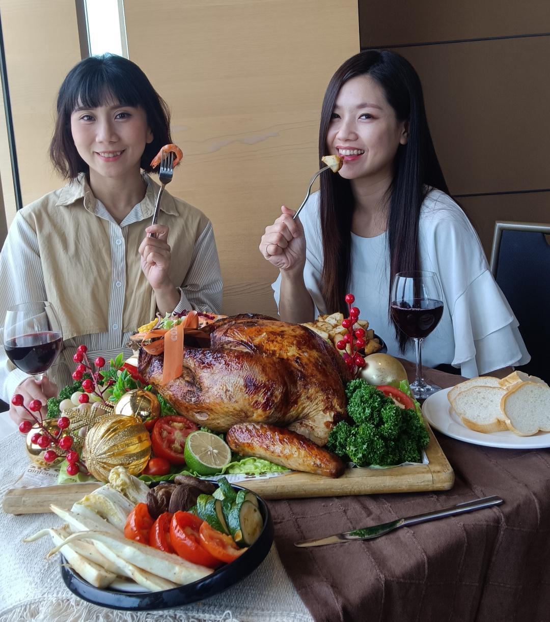 和逸飯店高雄中山館迎感恩節 11月起推出「爐烤火雞饗宴」 - 橘傳媒